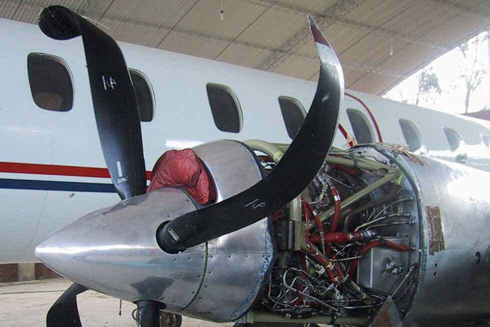 OFF-SITE MAINTENANCE AND AIRCRAFT RECOVERY - Worldwide Aircraft ...